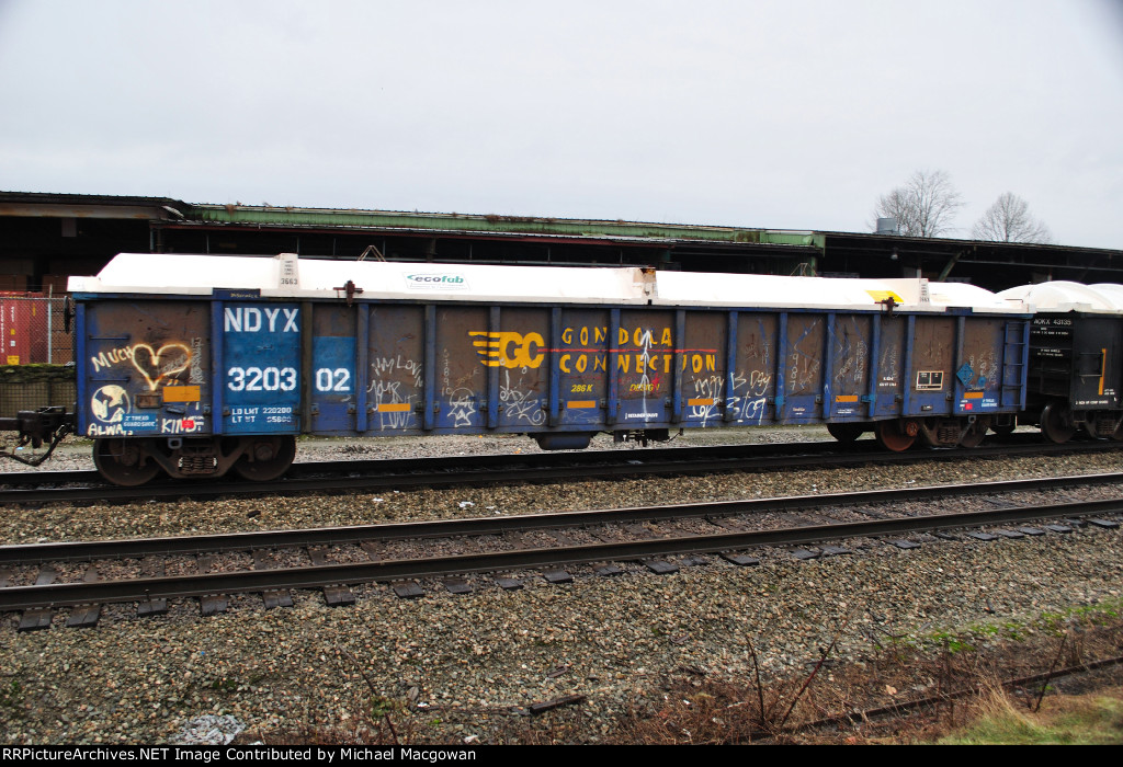 NDYX 320302 2743 cu ft Gondola